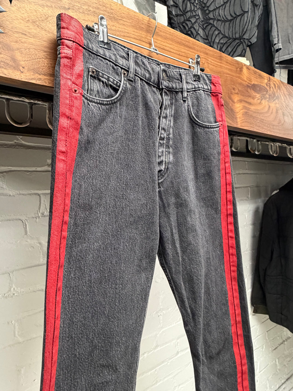 2018 Balenciaga ‘Red Stripe’ Washed Grey Skinny Jeans – Alex Maxamenko